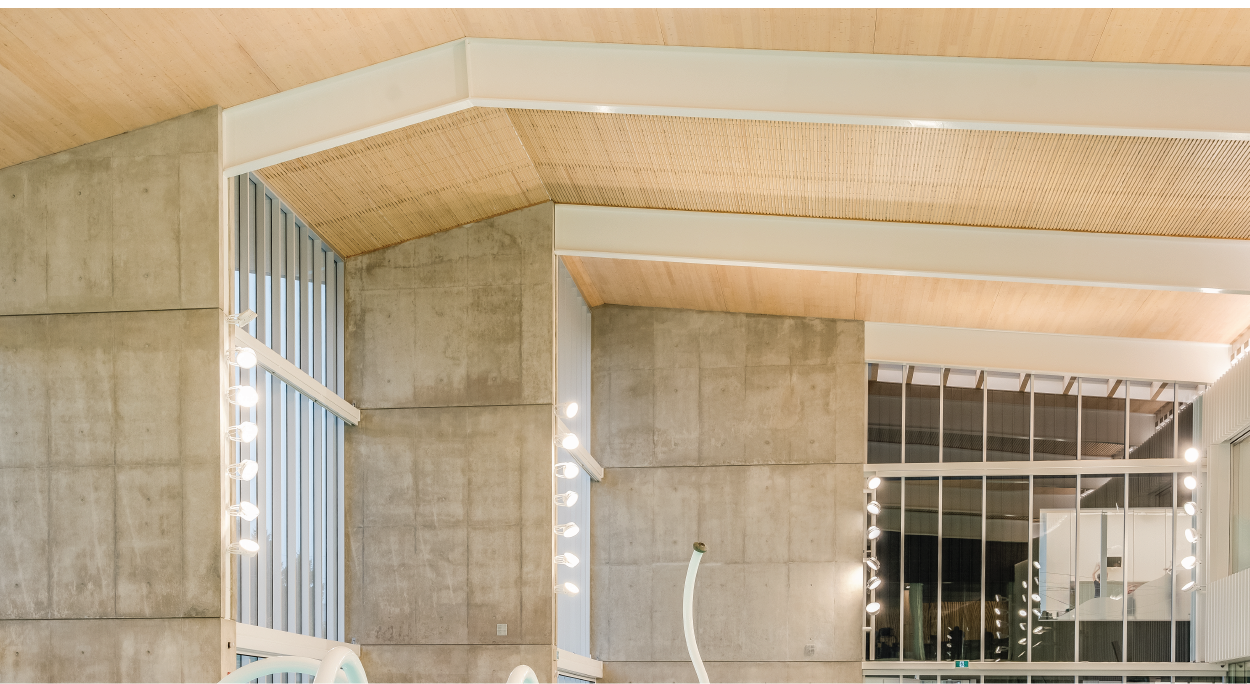 təməsew̓txʷ Aquatic and Community Centre - Kalesnikoff